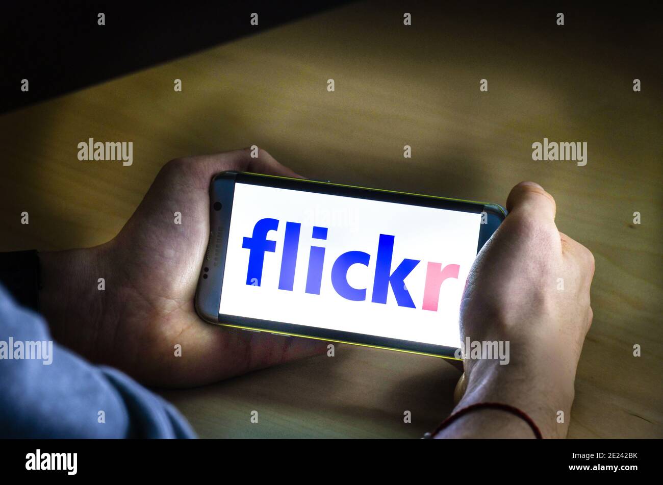 Flickr logo hi-res stock photography and images - Alamy