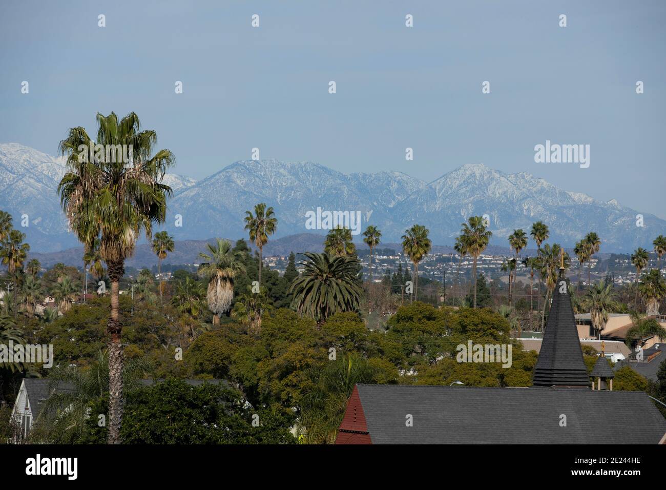 Santa ana mountains hi-res stock photography and images - Alamy