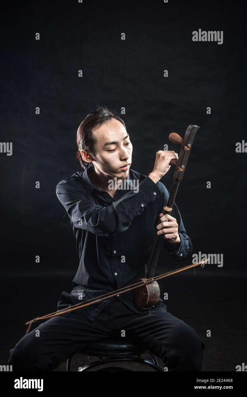 Huqin High Resolution Stock Photography and Images - Alamy