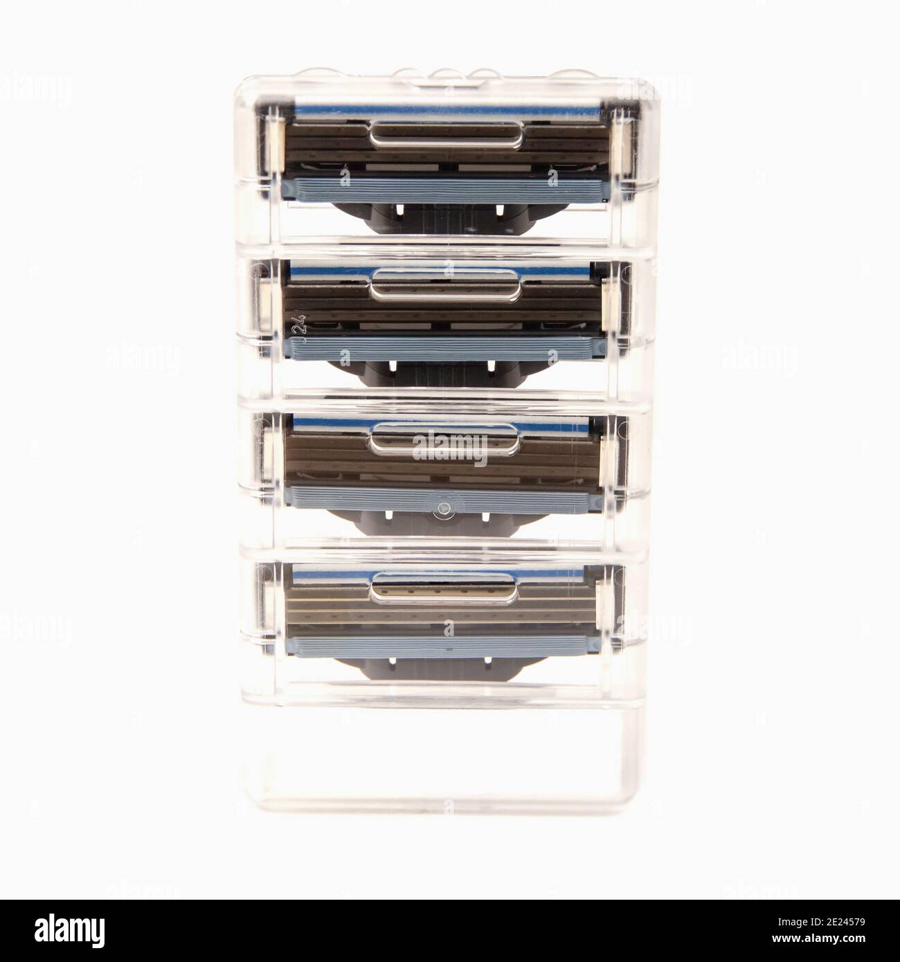 Blades refills for men's shaving hair removal razor handle in a plastic ...