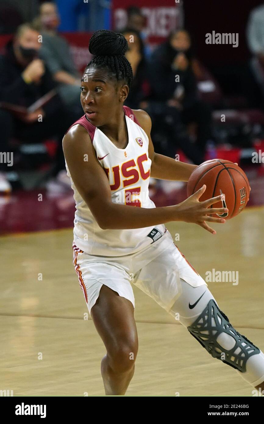 Womens college basketball hi-res stock photography and images - Alamy