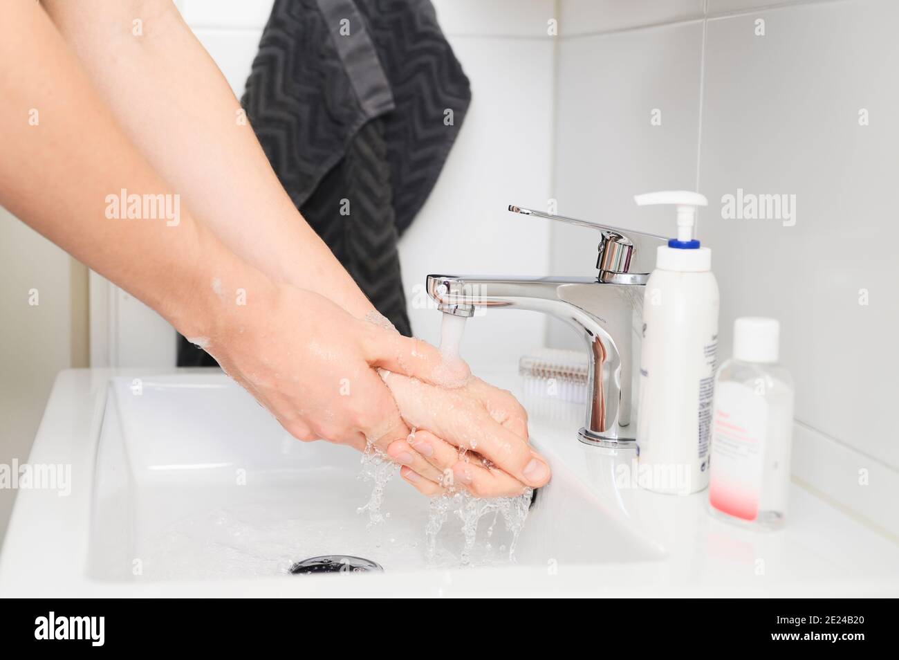 Person washing hands Stock Photo - Alamy