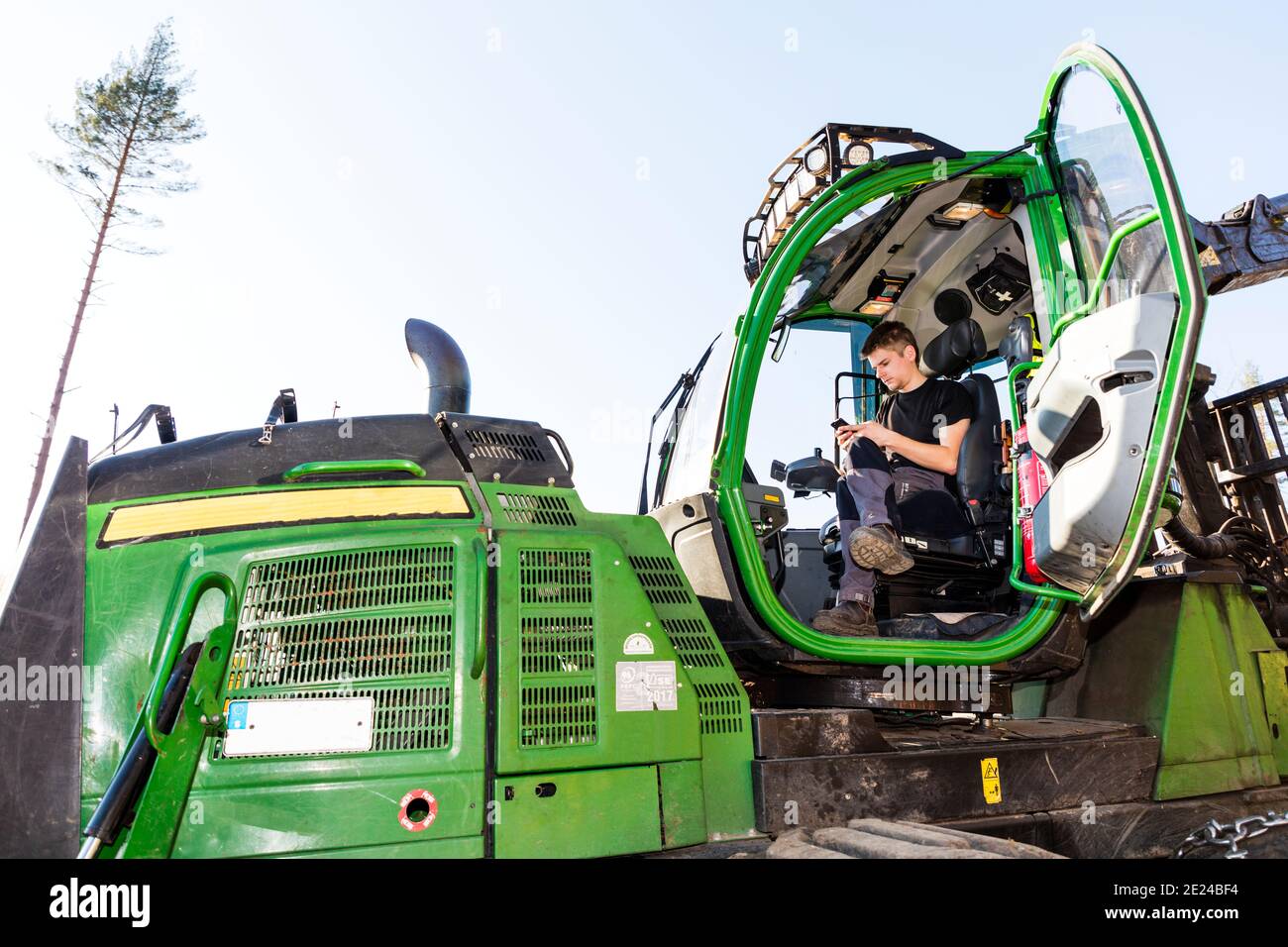 Forestry outdoors hi-res stock photography and images - Alamy