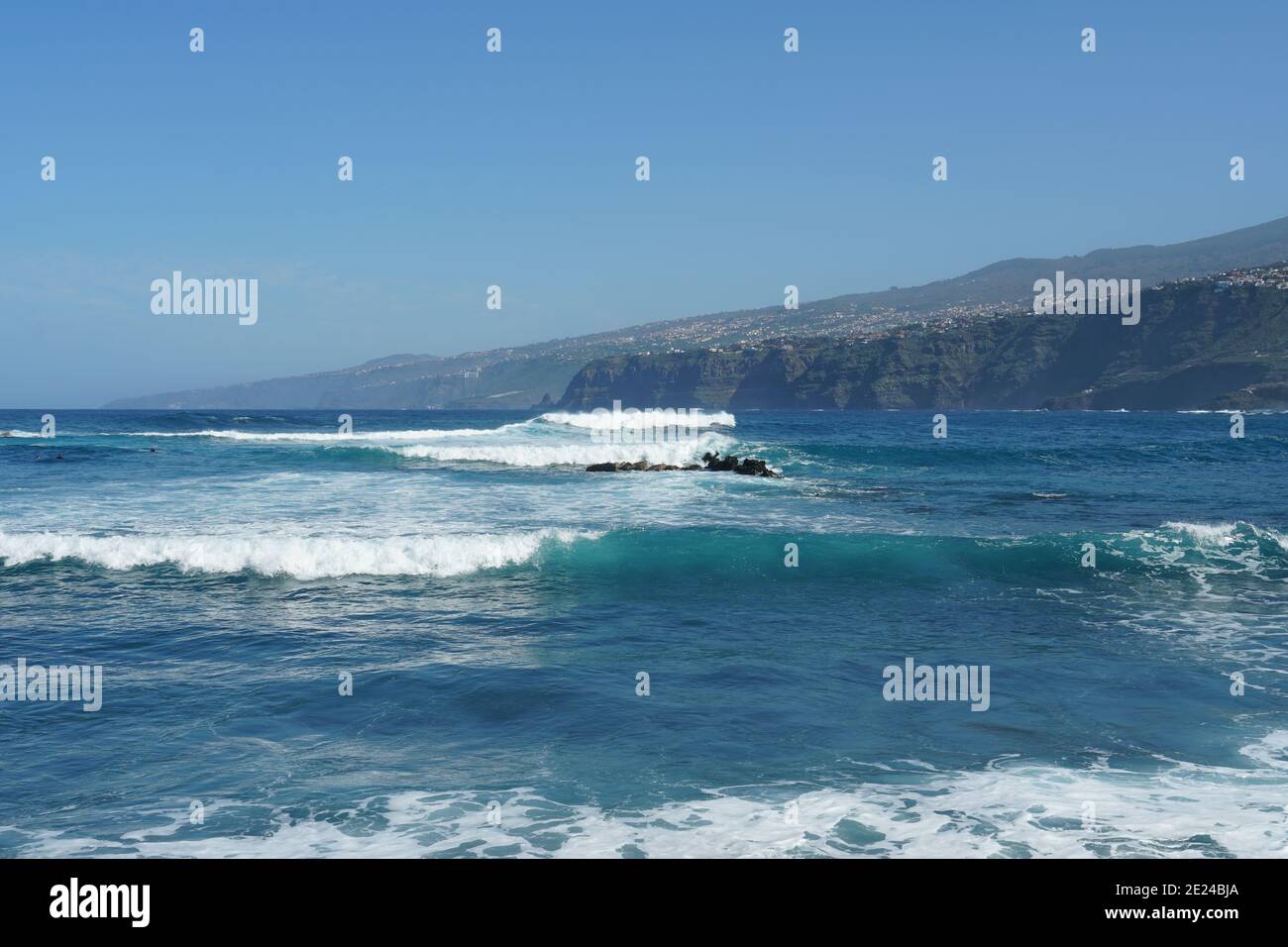 Beautiful shot beach waves hi-res stock photography and images - Alamy