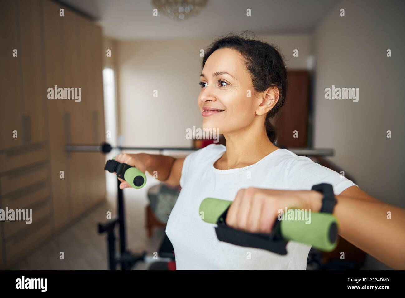 Lady working out hi-res stock photography and images - Alamy
