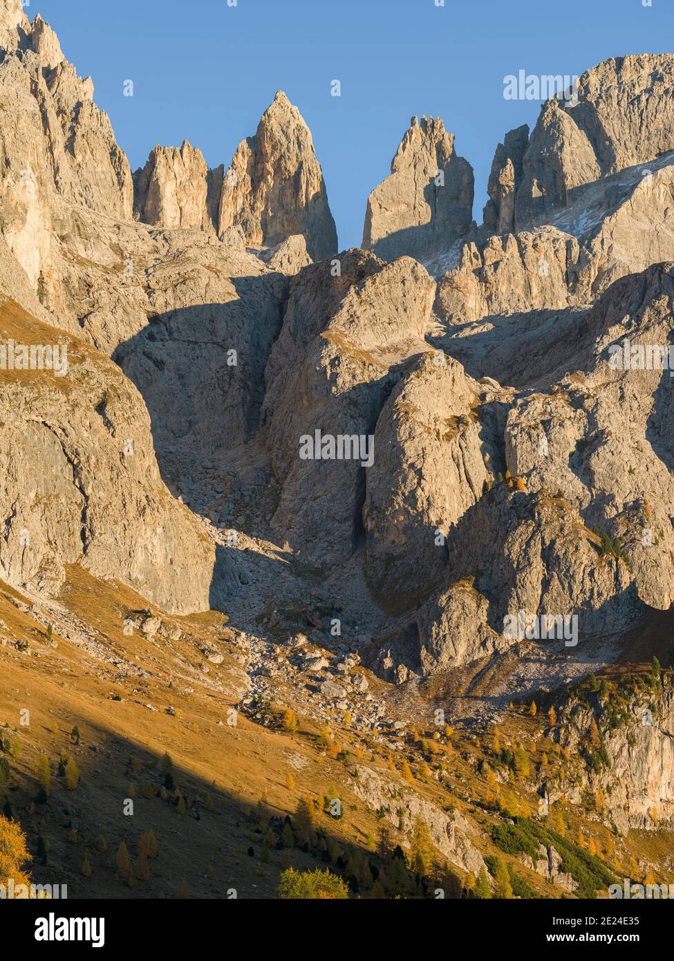 Peaks towering over Val Venegia. Pala mountain range (Pale di San ...