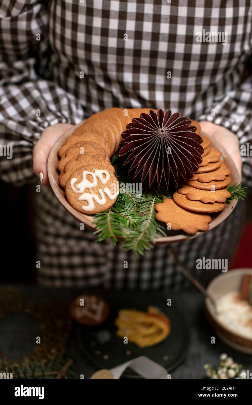 Hand sweets hi-res stock photography and images - Alamy