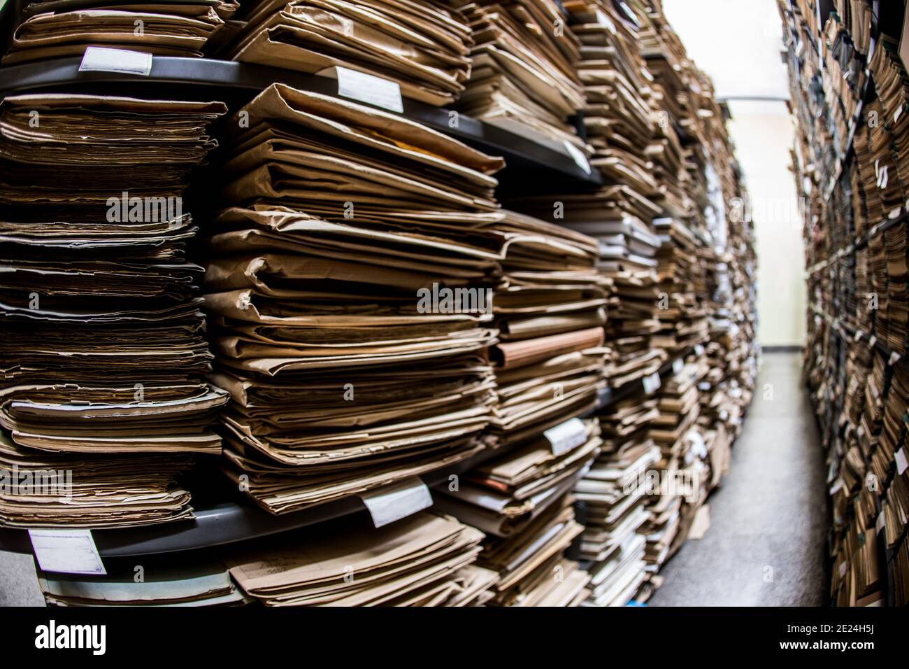 Digital file cabinet hi-res stock photography and images - Alamy