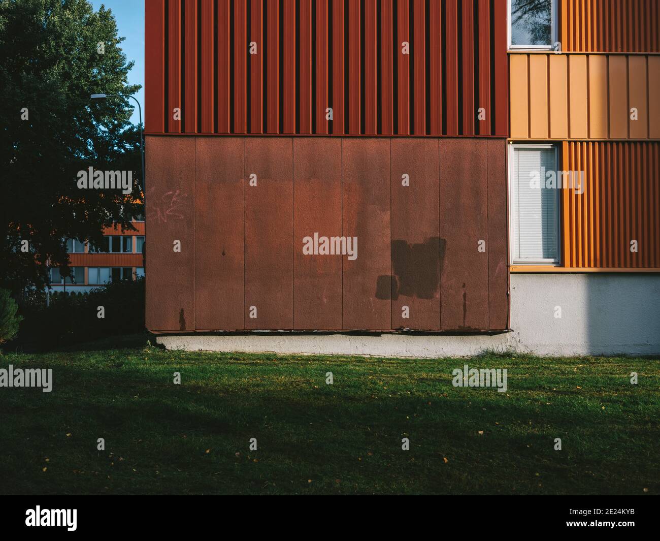 Wall of block of flats Stock Photo - Alamy
