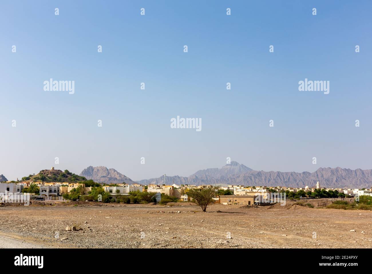 Dubai countryside hi-res stock photography and images - Alamy