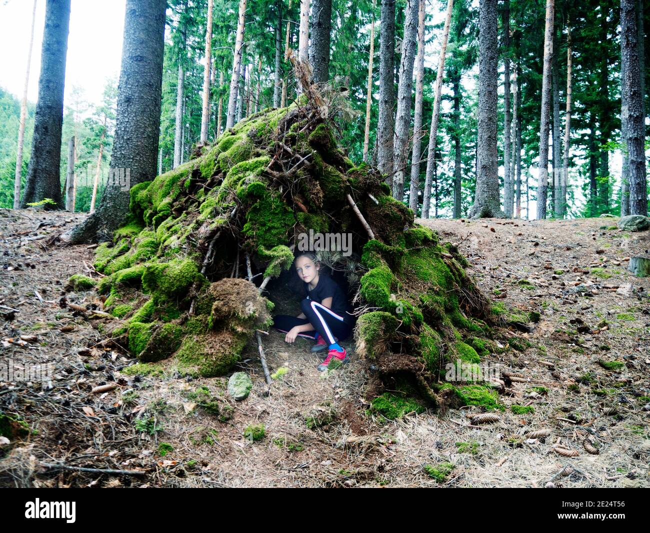 Only children camp hi-res stock photography and images - Alamy