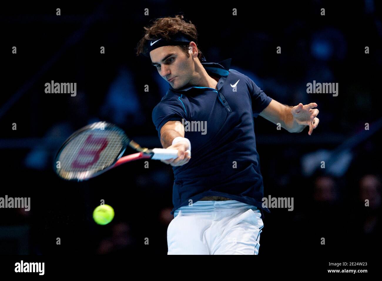 Roger Federer in action Stock Photo - Alamy