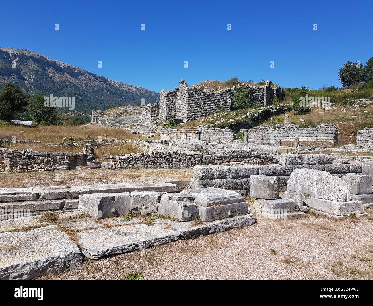 Greece, Epirus, ruins in ancient Dodoni Stock Photo - Alamy
