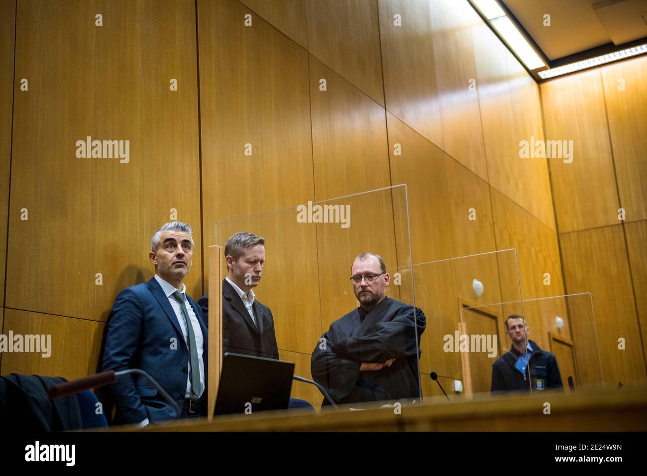 12 January 2021, Hessen, Frankfurt/Main: The main defendant Stephan Ernst (2nd from left) stands ...