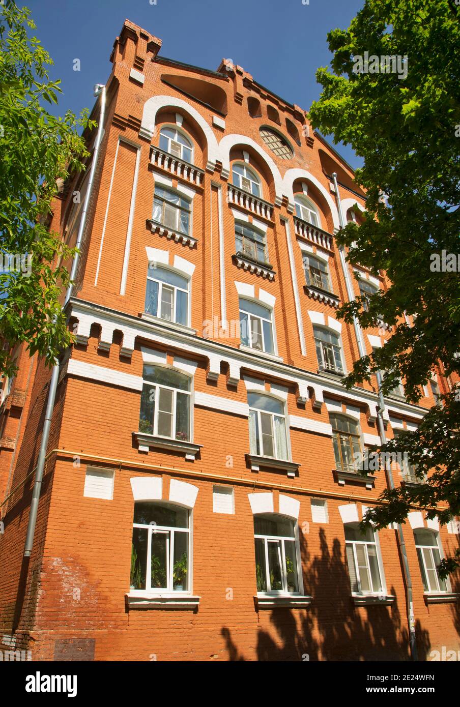 Yard Proletarka (Morozovsky town, Morozovsky barracks) built by Savva ...