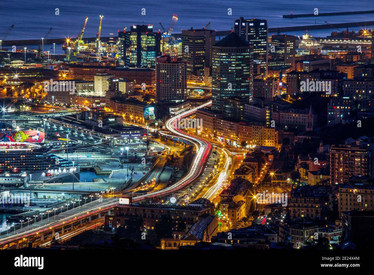Genoa harbor lighthouse hi-res stock photography and images - Alamy