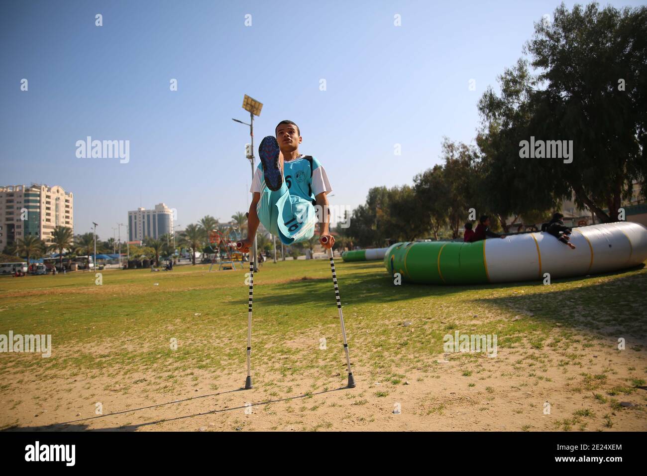 Gaza City, The Gaza Strip, Palestine. 11th Jan, 2021. Mohammad Aliwa ...