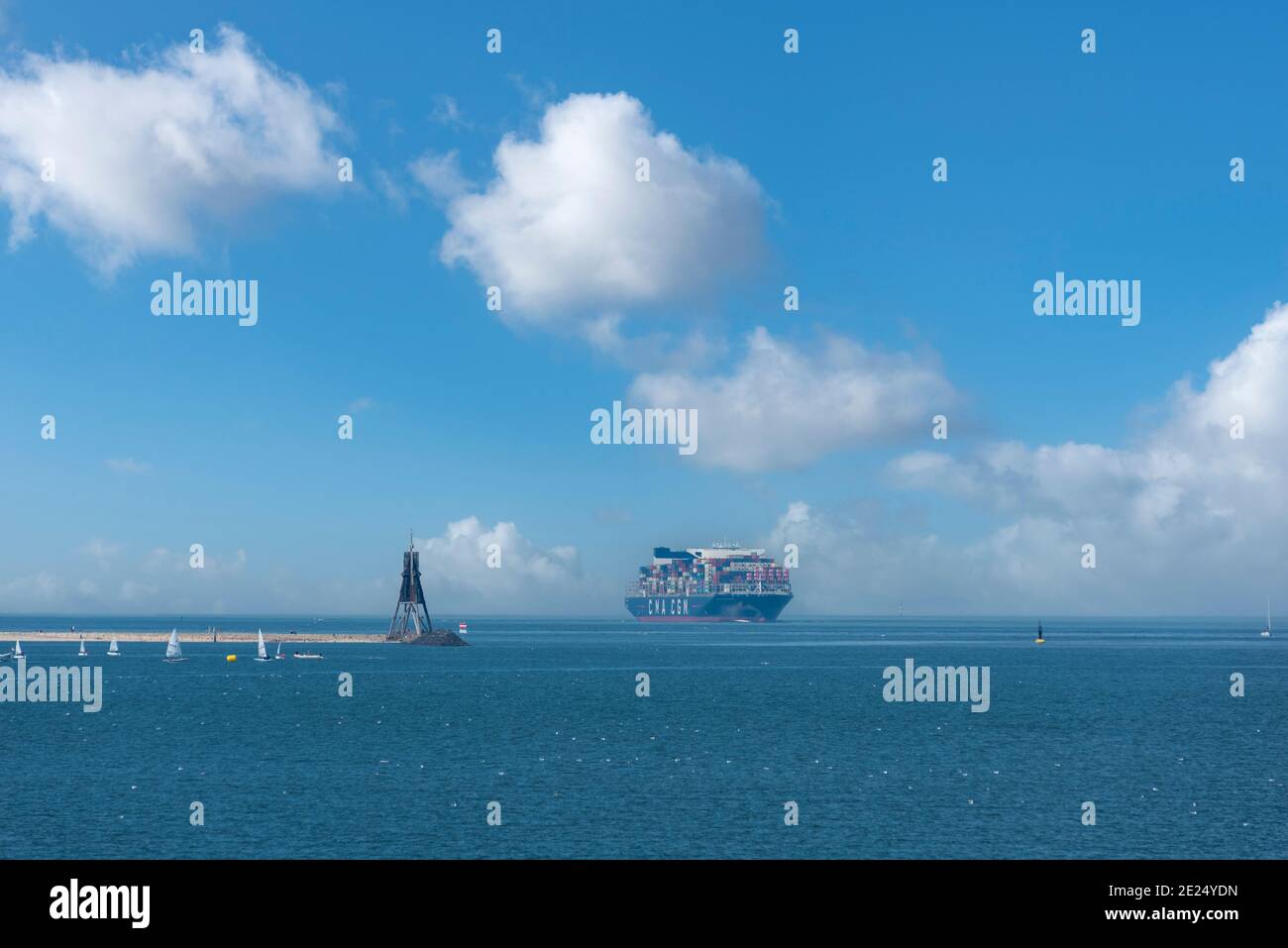 Cargo ships on the world shipping route Elbe, Cuxhaven, Lower Saxony ...