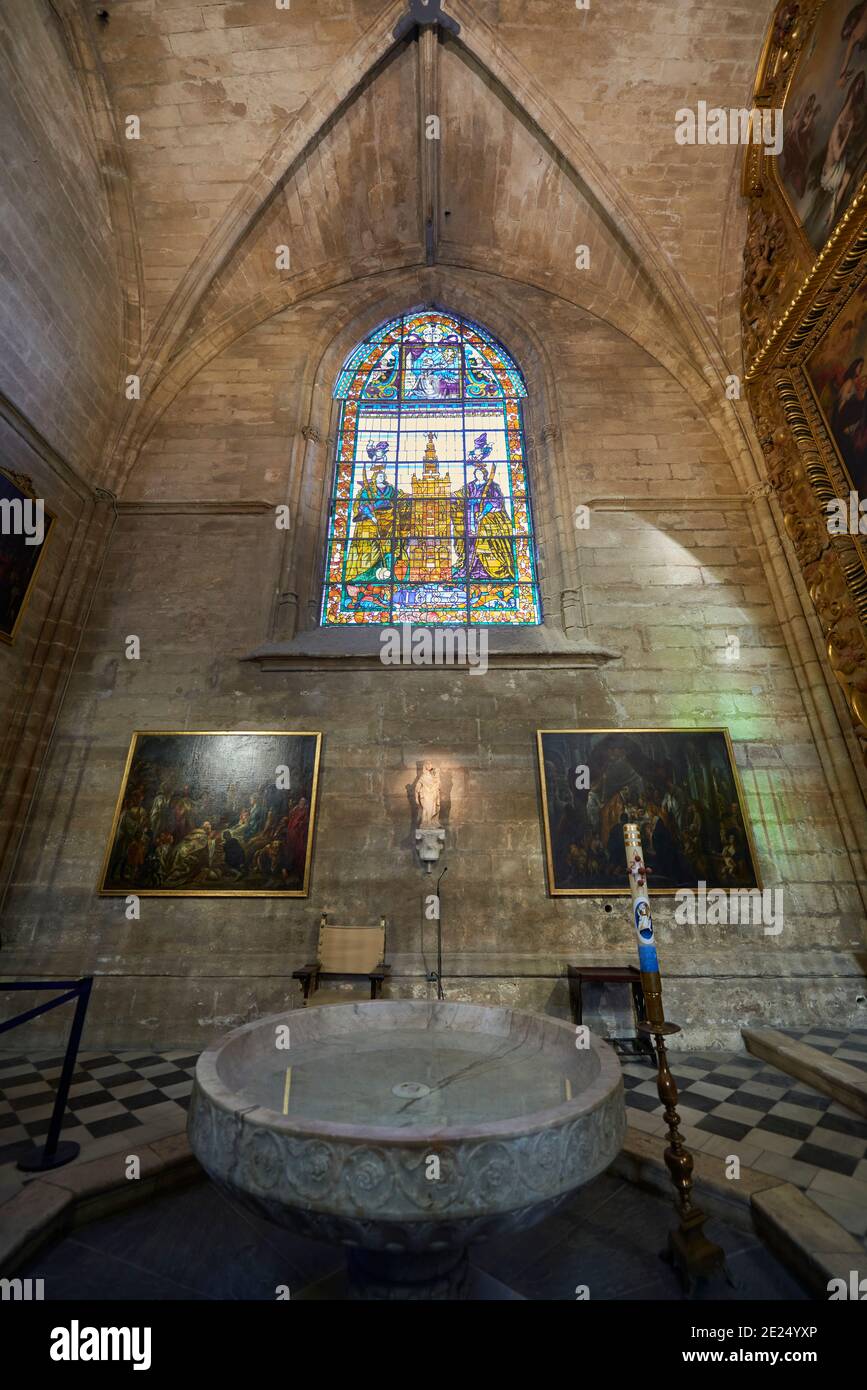 Baptismal font chapel hi-res stock photography and images - Alamy