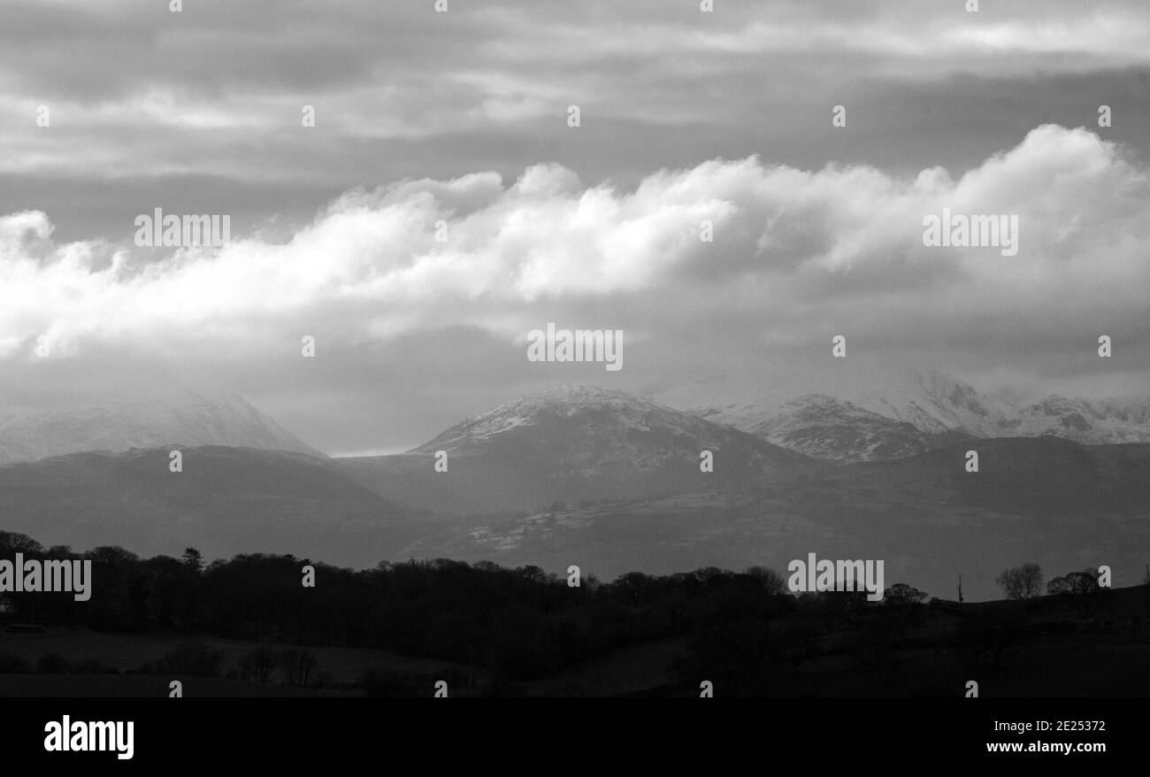 Uk storm mountain hi-res stock photography and images - Alamy
