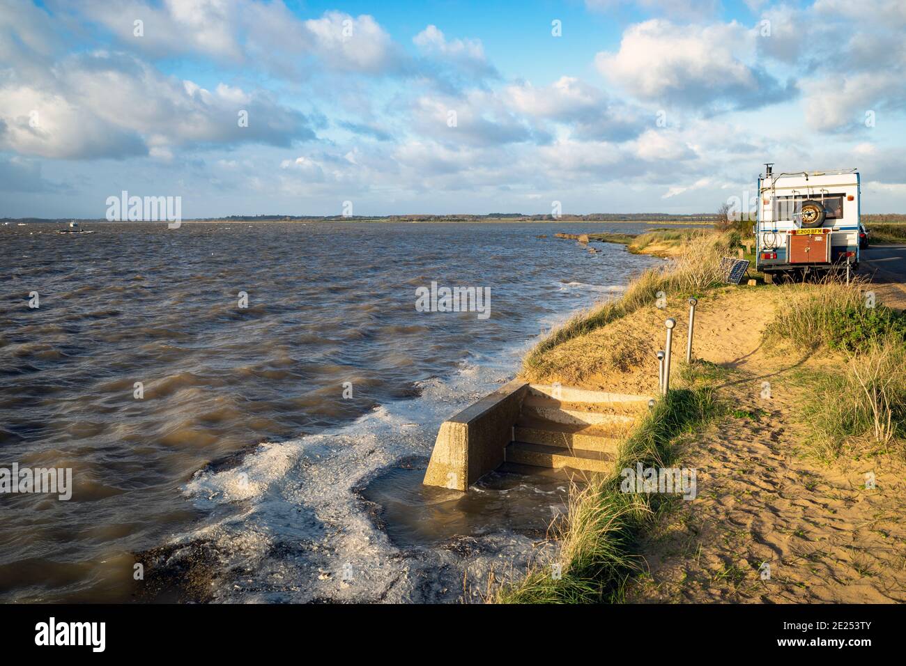 Spring high tide hi-res stock photography and images - Alamy