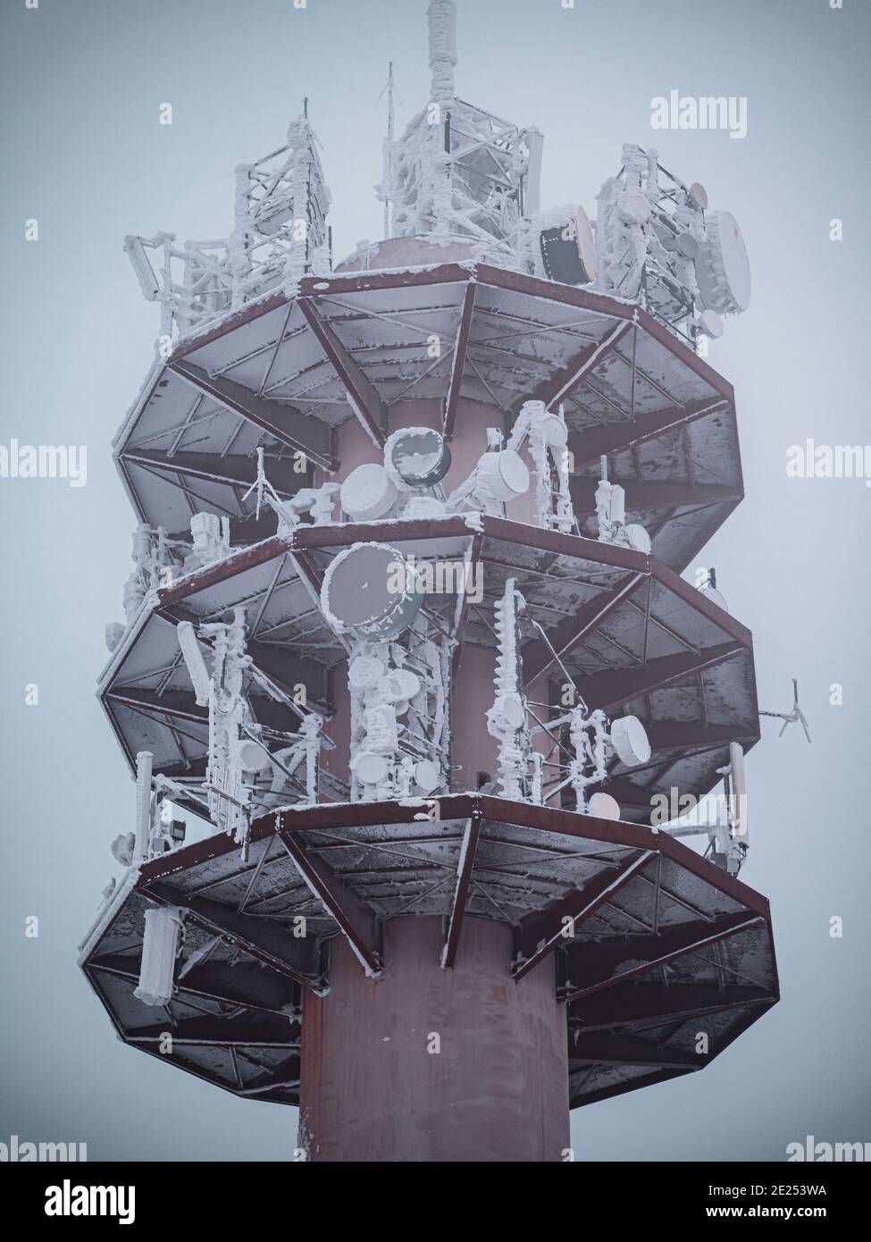 Frozen mountain structure hi-res stock photography and images - Alamy