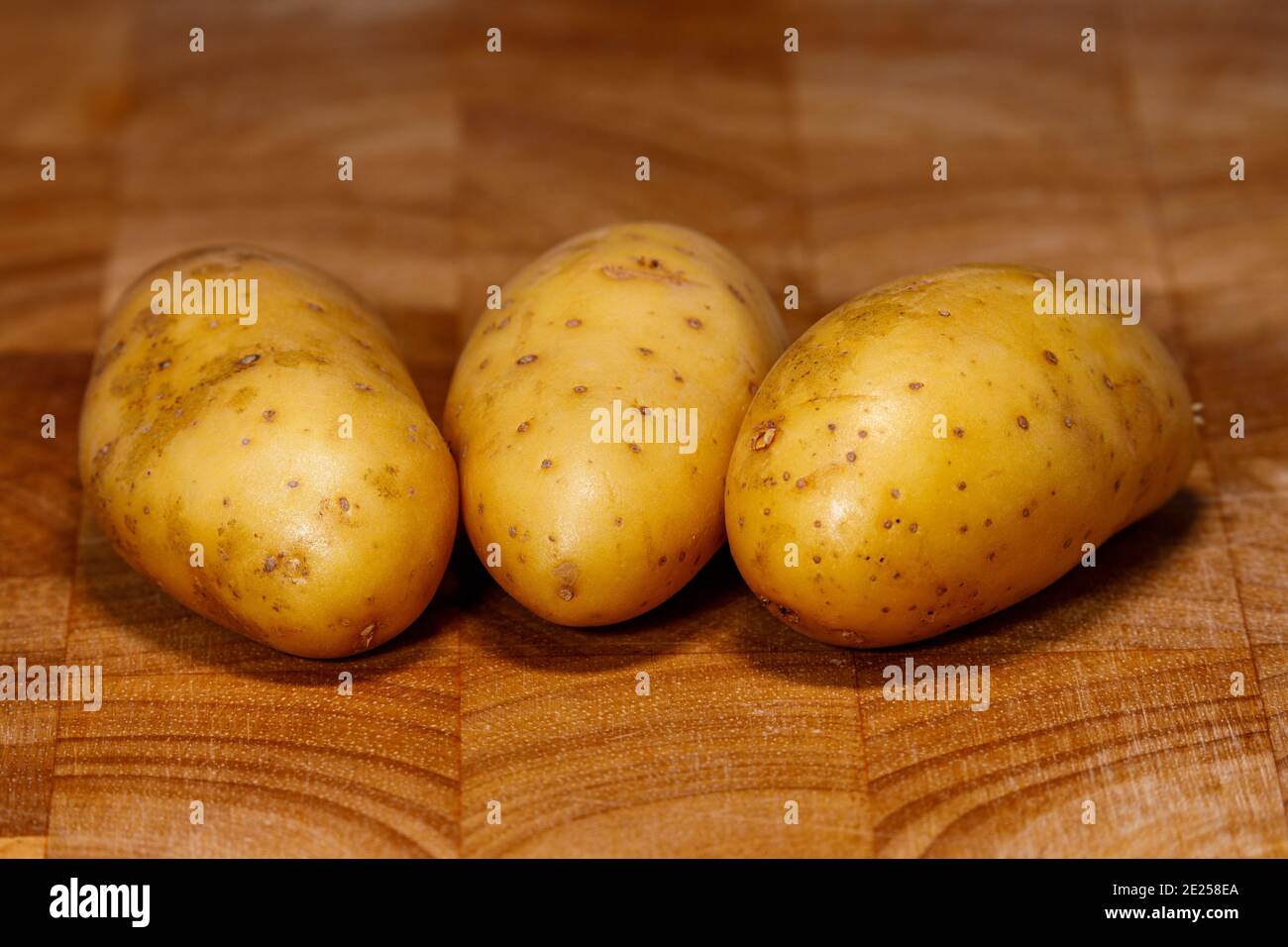 Agriculture raw potato hi-res stock photography and images - Alamy