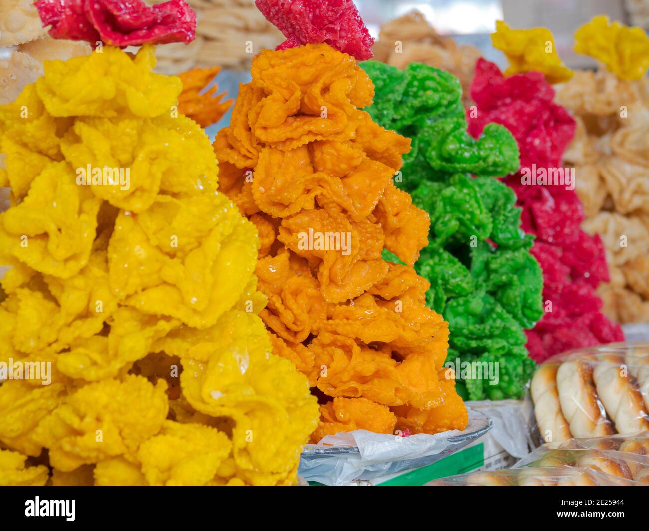 Central asia sweets hi-res stock photography and images - Alamy