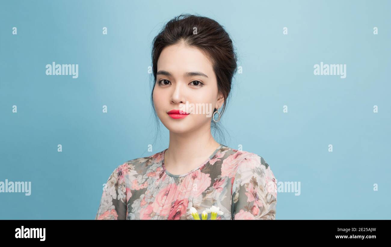 Voluptuous woman hi-res stock photography and images - Alamy