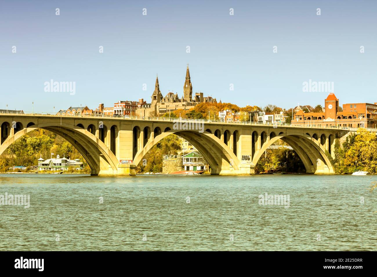 Georgetown Bridge, Washington DC over the Potomac River Stock Photo - Alamy