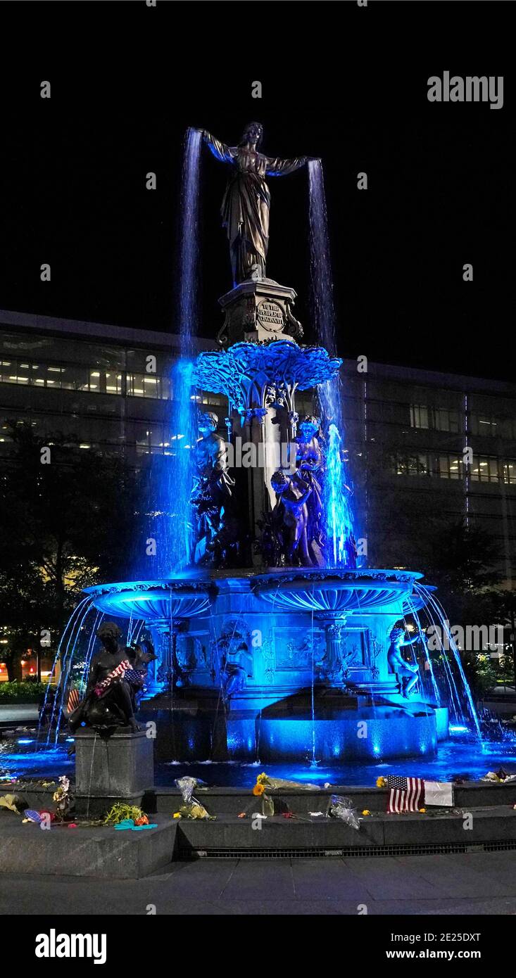 Tyler Davidson fountain in Fountain Square downtown Cincinnati OH Stock ...