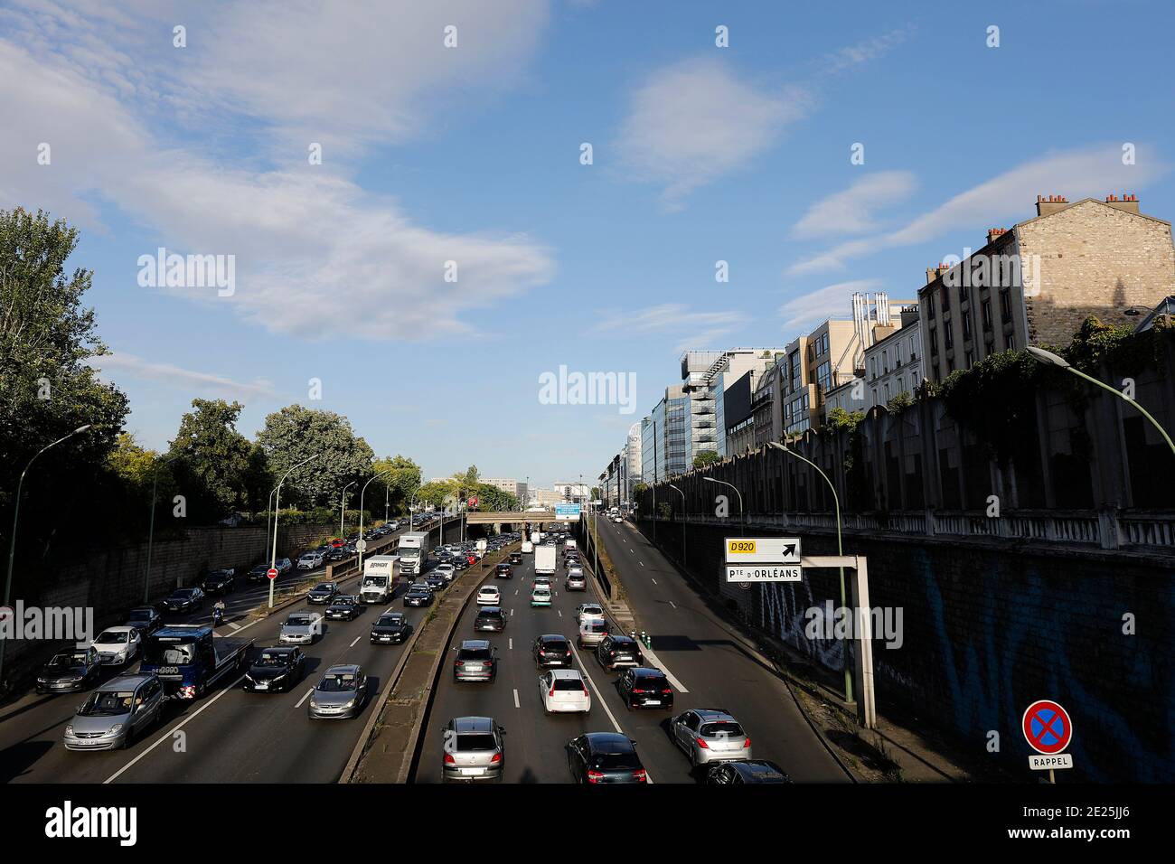 Boulevard peripherique (circular road), Paris, France Stock Photo - Alamy