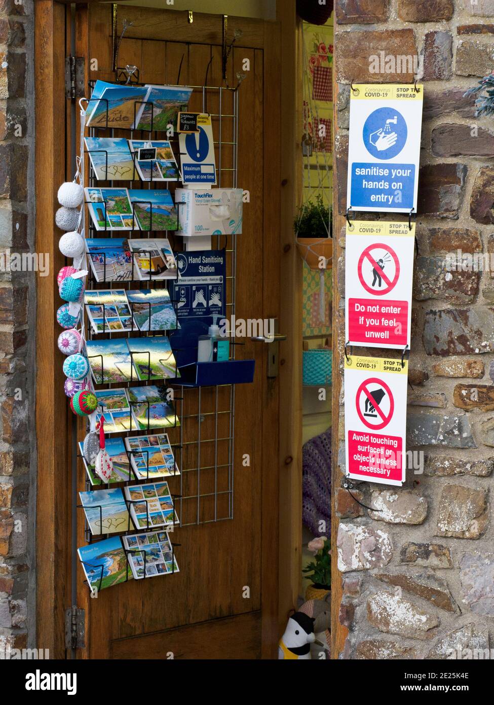 Notices and signs hi-res stock photography and images - Alamy