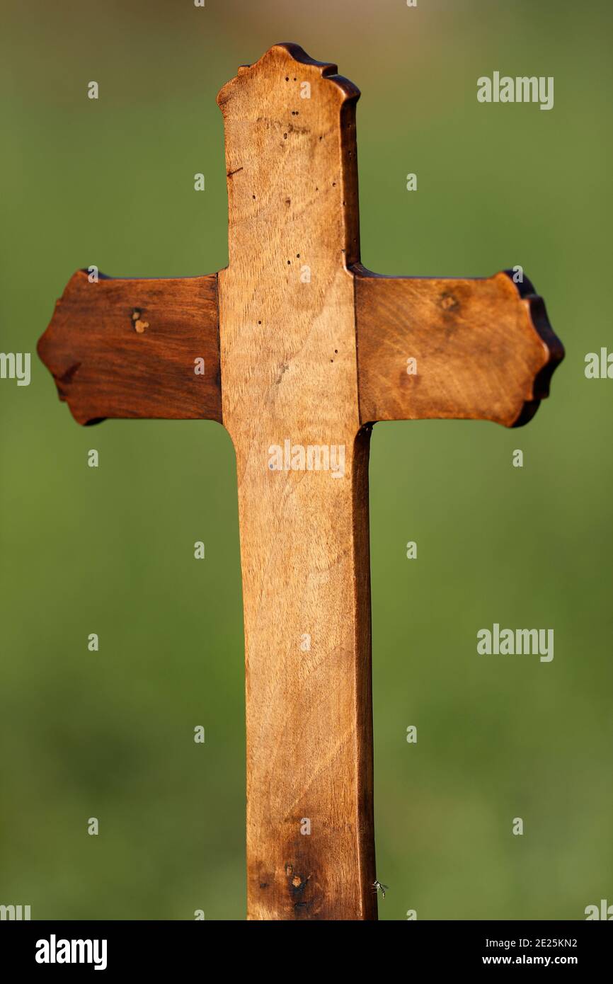 Cross in nature hi-res stock photography and images - Alamy