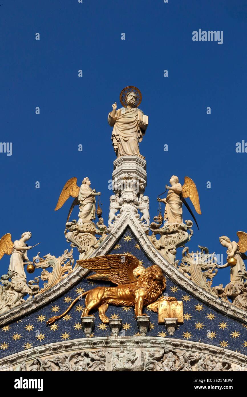 Basilica of Saint Mark. St Mark with angels above the Winged Lion ...