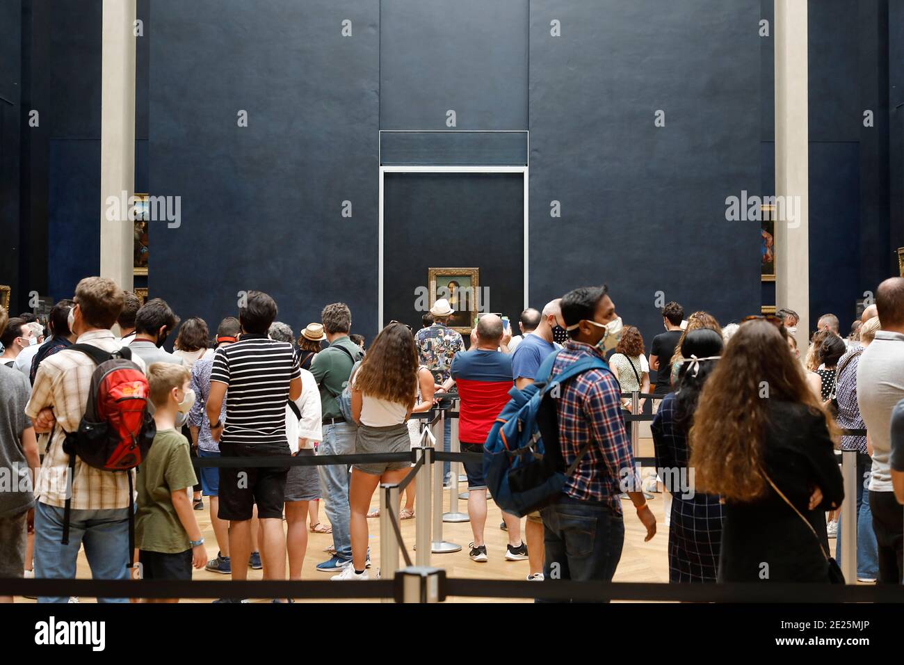 Louvre museum, Paris, France. Visitors Stock Photo - Alamy