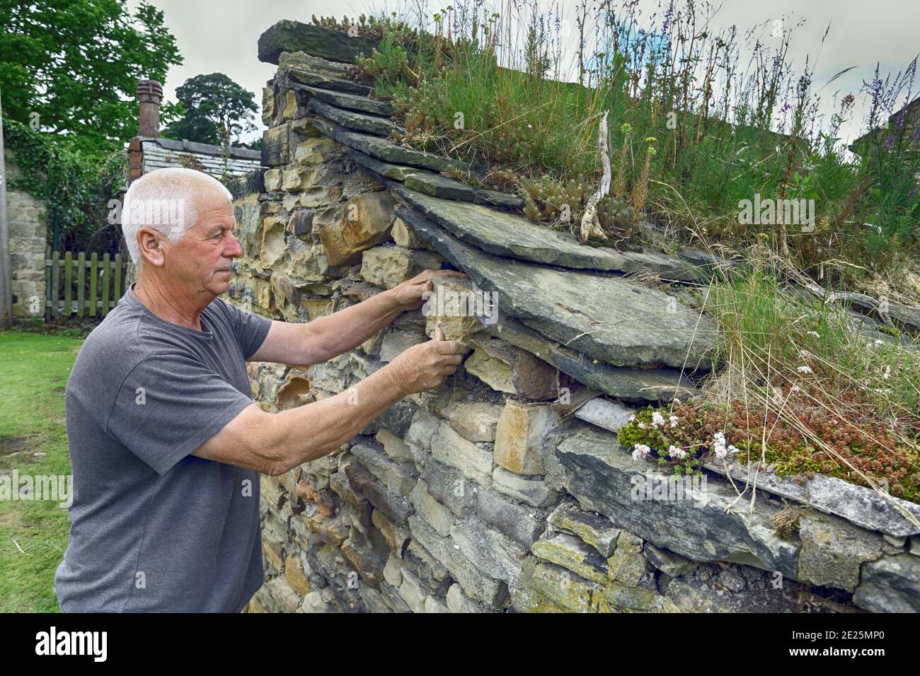 Fitzwilliam Village High Resolution Stock Photography and Images - Alamy