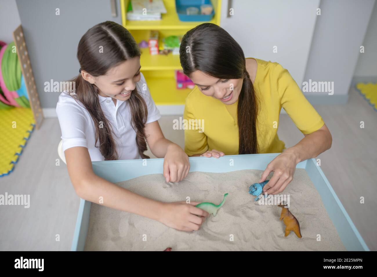 Rearranging hi-res stock photography and images - Alamy