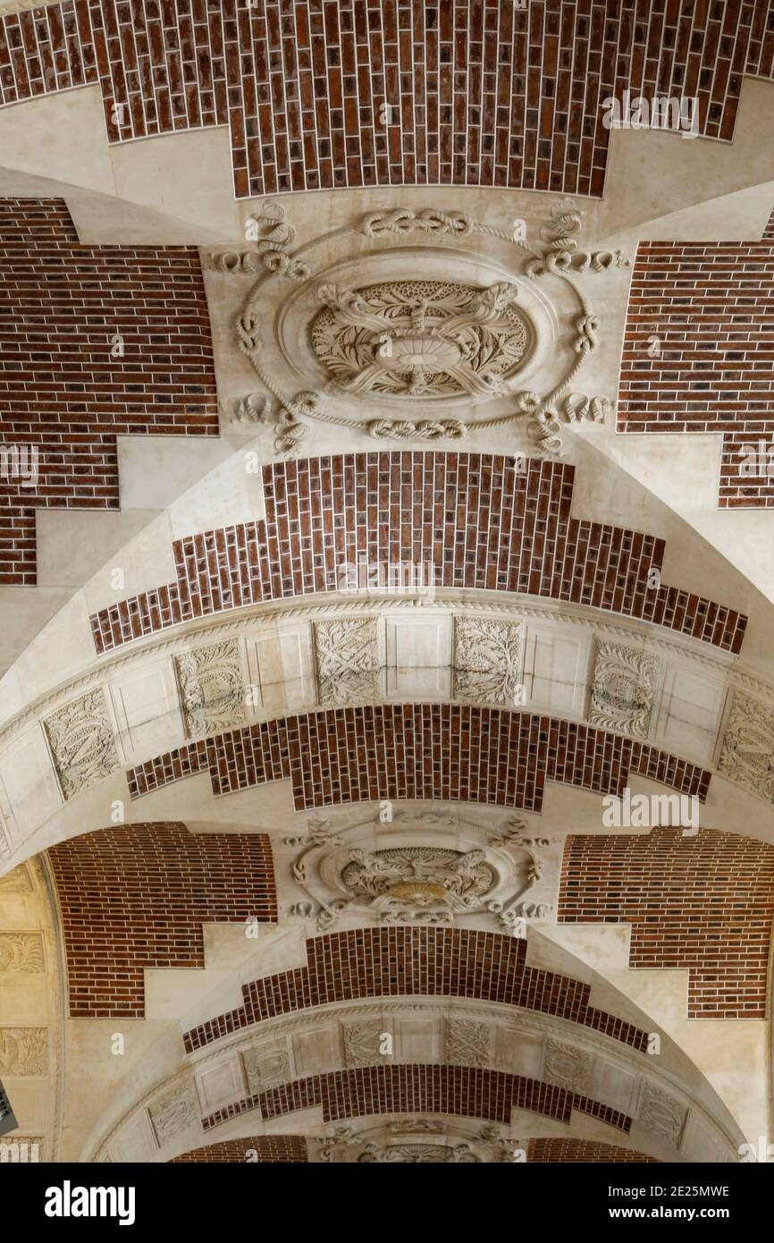 Louvre museum, Paris, France. Ceiling Stock Photo - Alamy