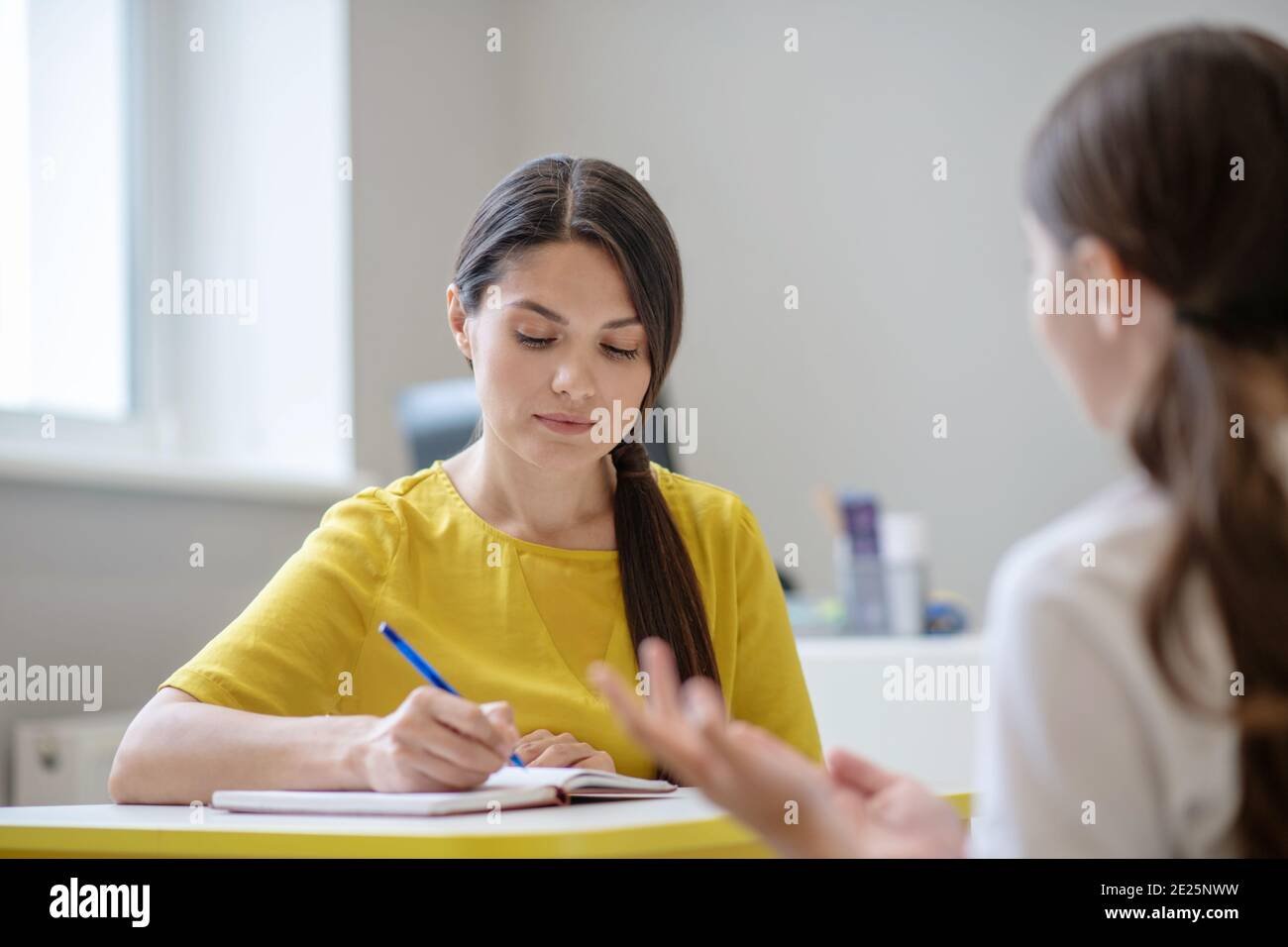 Writing experience hi-res stock photography and images - Alamy