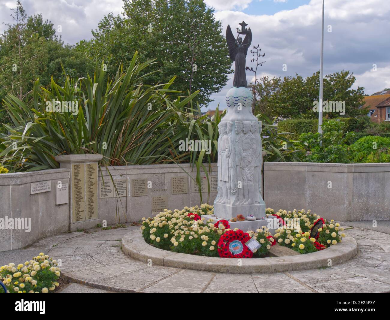 Hythe war memorial ,Prospect Rd, Hythe, Kent,England Stock Photo - Alamy