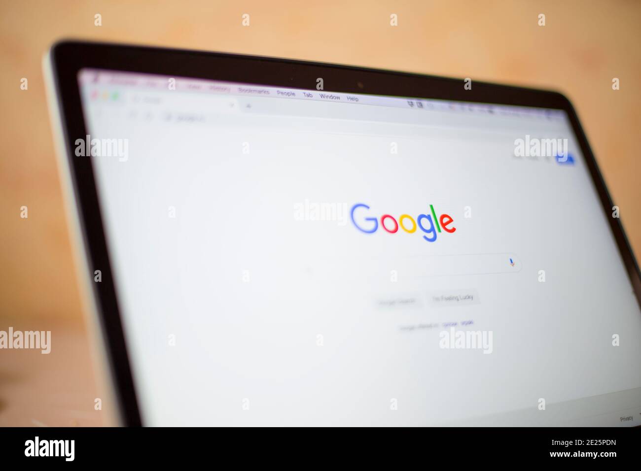 Cloud data google hi-res stock photography and images - Alamy