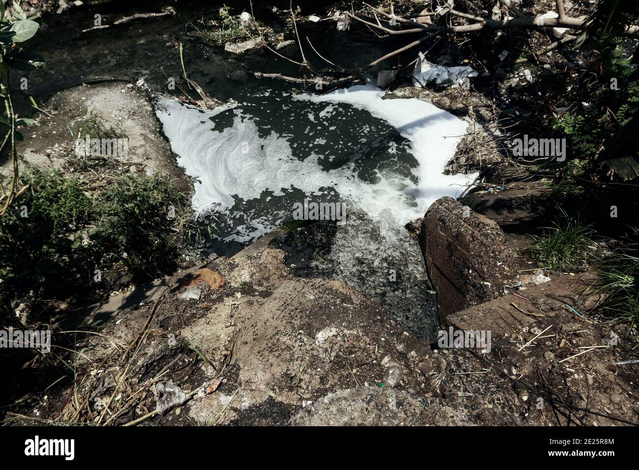 Bilge water hi-res stock photography and images - Alamy