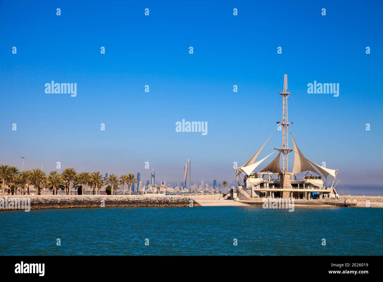 Kuwait city corniche view beach hi-res stock photography and images - Alamy