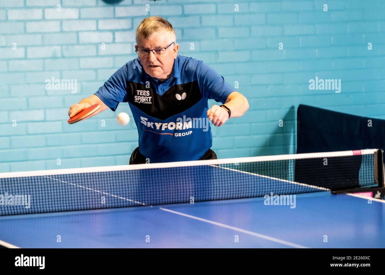 Elderly and disabled people playing table tennis Stock Photo - Alamy