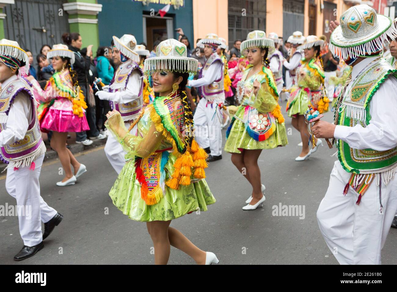 Peru national costume hi-res stock photography and images - Alamy