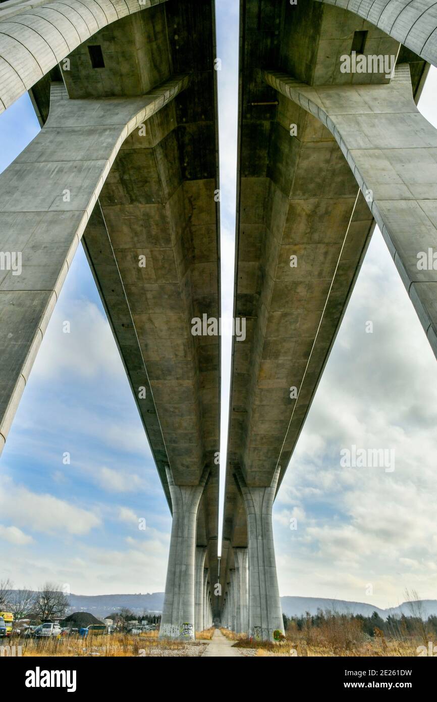 The Radotín Bridge is a pair of bridge structures on the Prague Ring ...