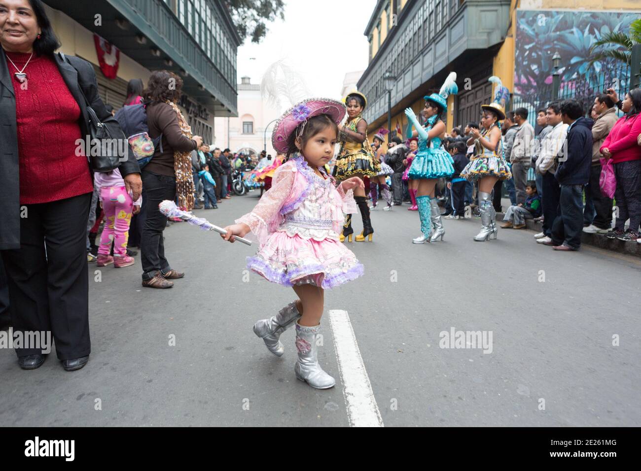 Peruvian child in traditional costume hi-res stock photography and ...