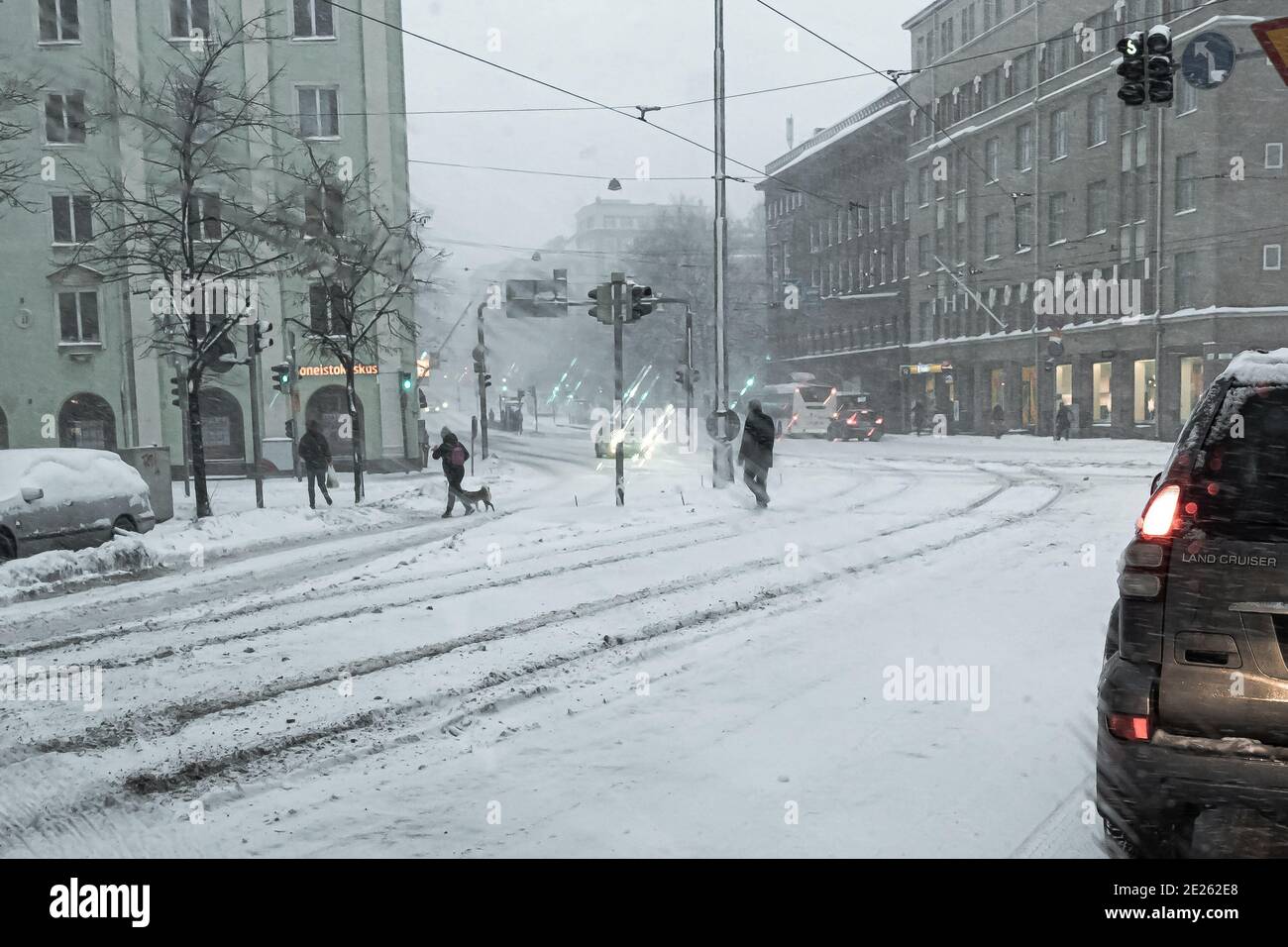 Helsinki snowstorm hi-res stock photography and images - Alamy