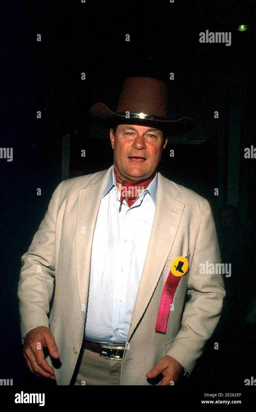 Michael wayne hi-res stock photography and images - Alamy